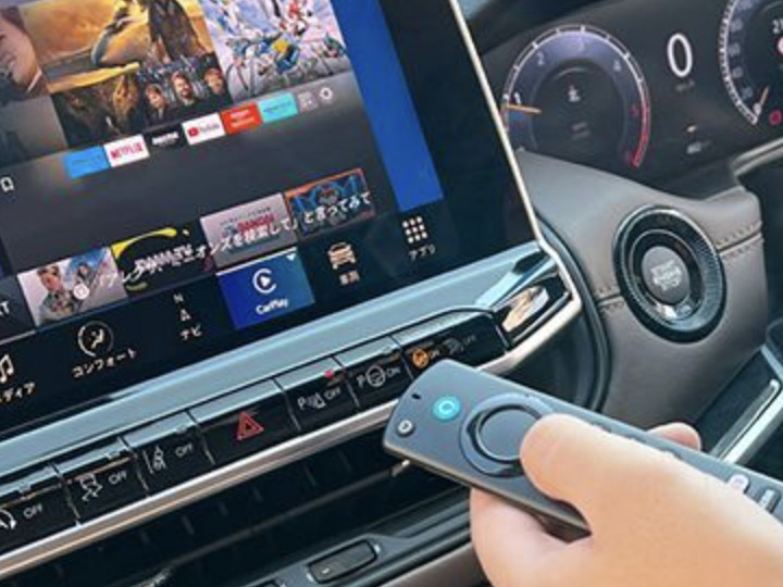 JEEPレネゲードをもっと楽しむ！【カスタマイズ】地デジ・HDMI新設！Blu-ray・後席モニター増設もOK！ | タカシンブログ